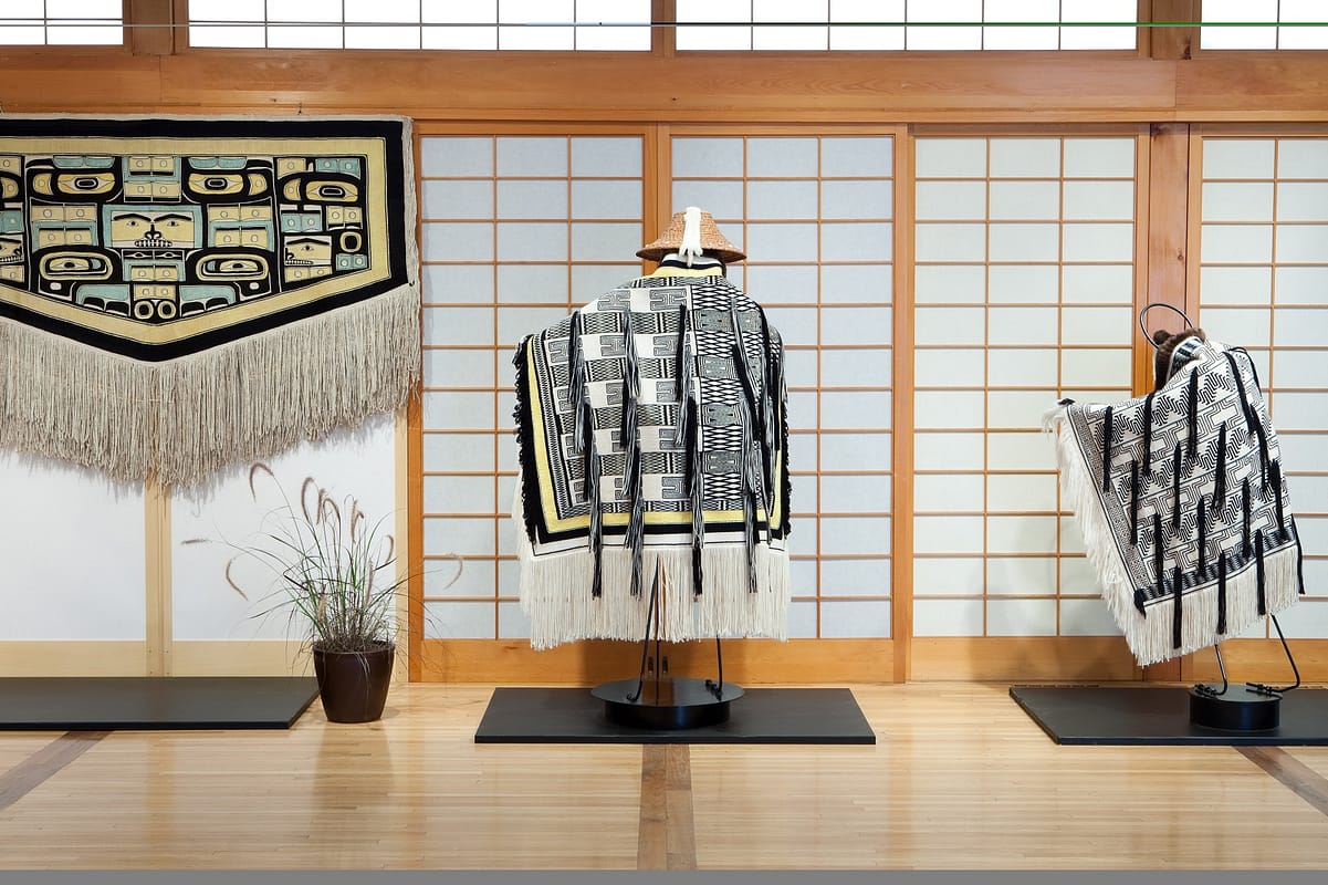 Parallel Worlds: Art of the Ainu of Hokkaido and Native Americans of ...