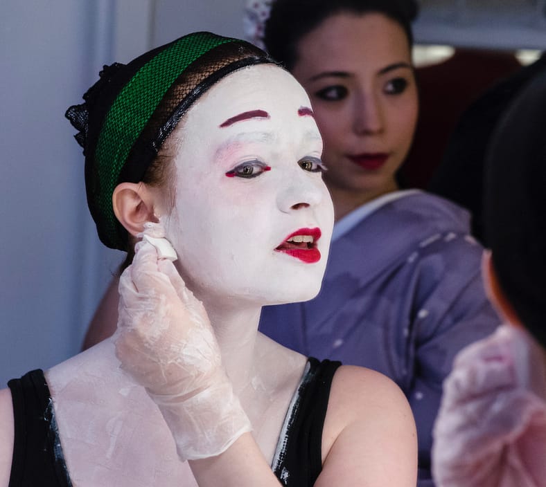 Behind the PSU Kabuki Curtain: Makeup, Costuming, and Dance Training ...