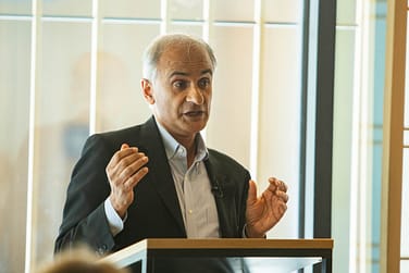 At the Garden with Pico Iyer – Portland Japanese Garden